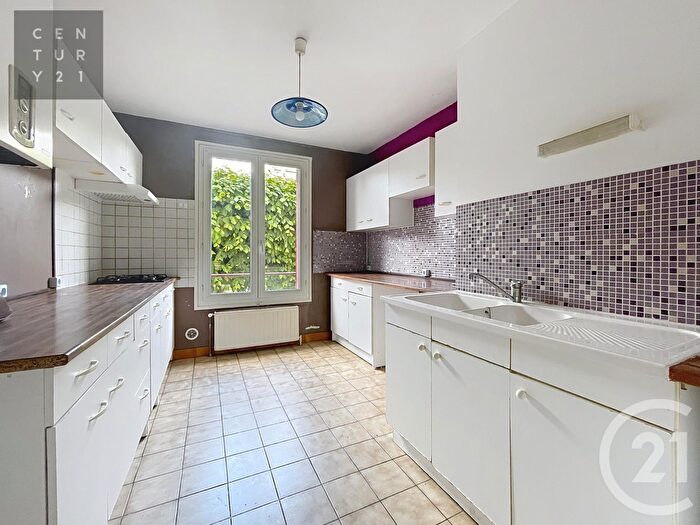 Appartement 4 pièces à Troyes, Saint-Martin, à vendre
