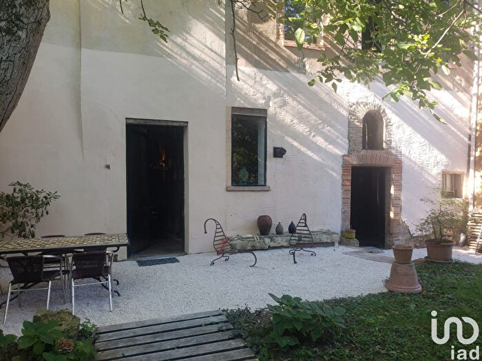 Maisons à vendre et appartements à louer - 1