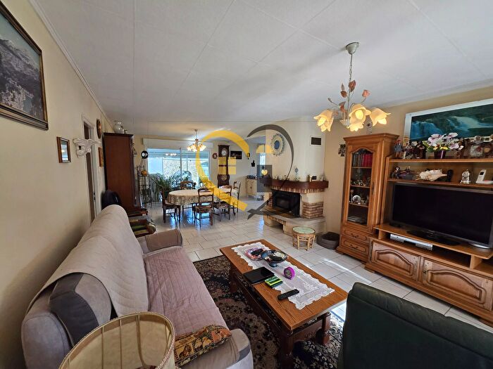 Maison à vendre - Henrichemont - 4 pièces - 3 chambres