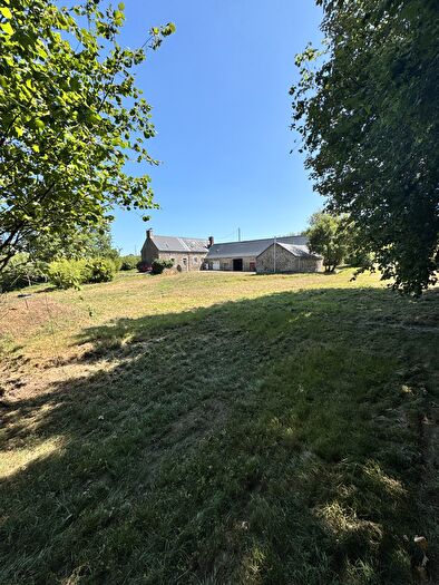 Maison 6 pièces à vendre à Loguivy-Plougras