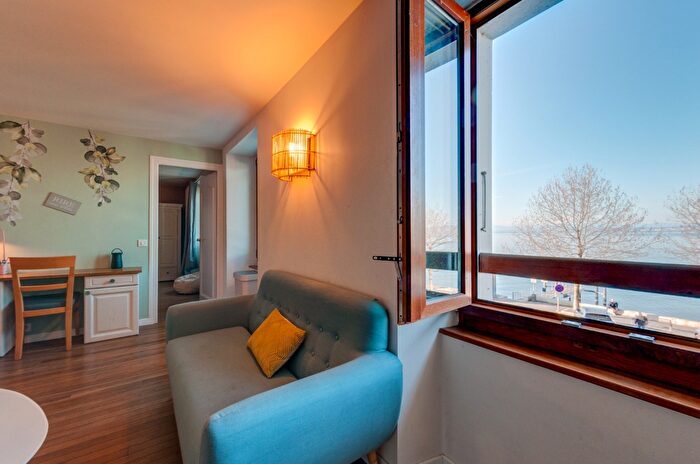Maison 11 pièces à vendre à Évian-les-Bains