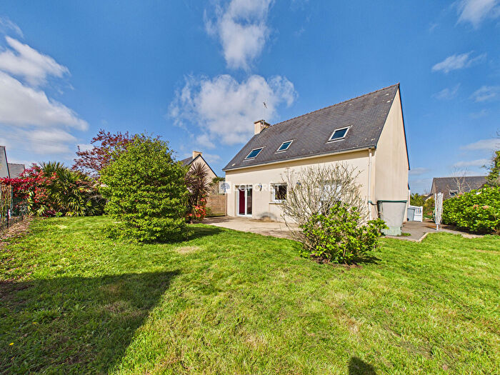 Maison à vendre - Ergué-Gabéric - 6 pièces - 4 chambres