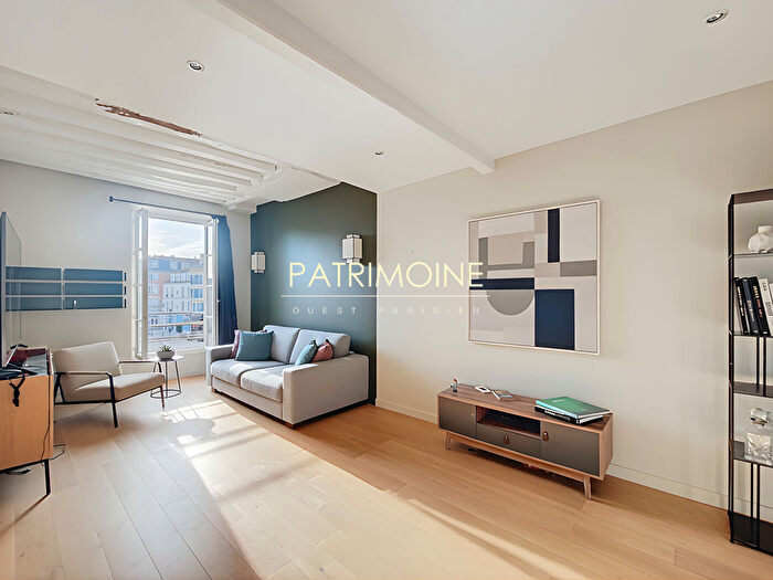 Appartement à vendre - Saint-Germain-en-Laye, Centre-ville, Quartiers forestiers - 3 pièces - 2 chambres