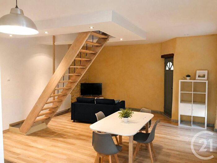 Bagnols-sur-Cèze : Appartement 3 pièces à louer