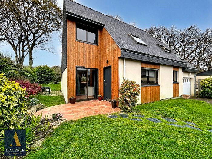 Maison à vendre - Larmor-Plage - 5 pièces - 4 chambres