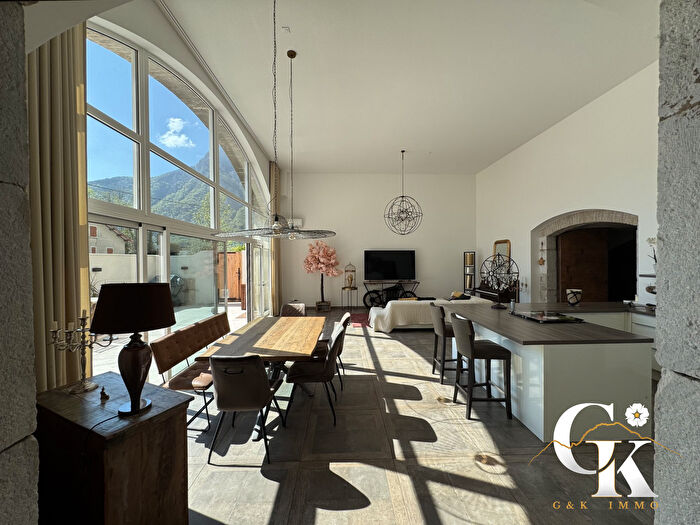 Maison à vendre - Saint-Paul-de-Varces - 7 pièces - 5 chambres