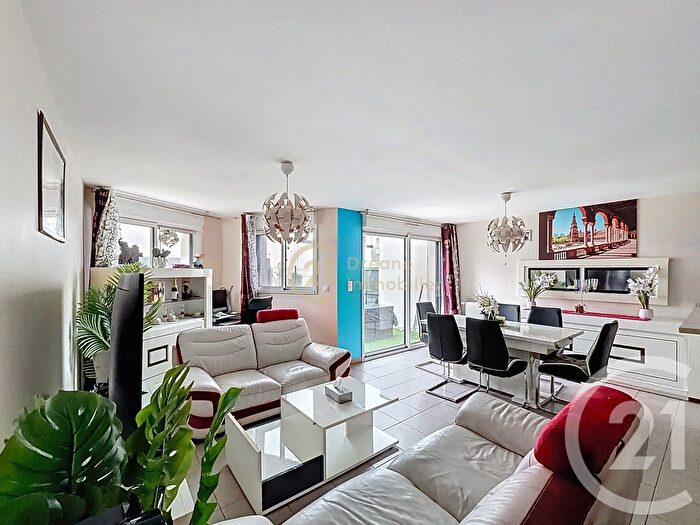 Maison à vendre - Orgères - 5 pièces - 3 chambres