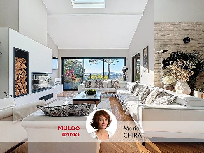 Maison à vendre - Vienne, Centre-ville - 7 pièces - 5 chambres