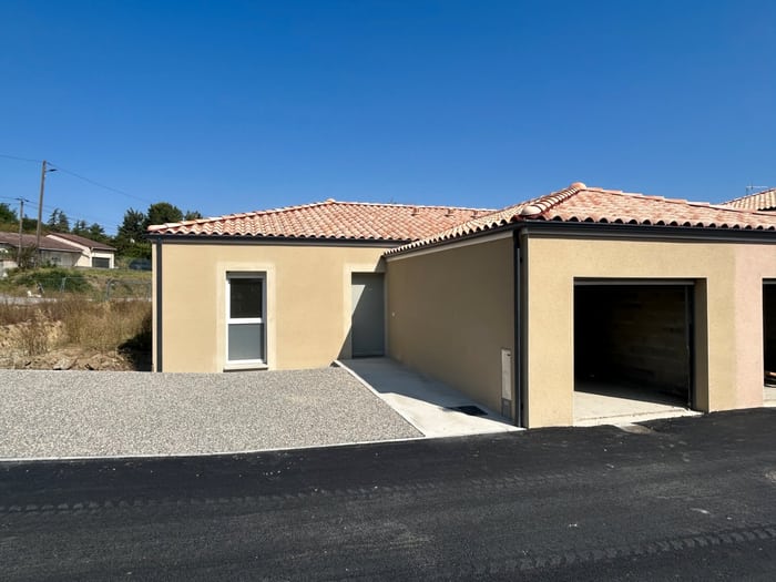 Villeneuve-la-Comptal : Maison 3 pièces à vendre