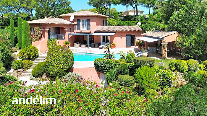 Maison 6 pièces à Saint-Raphaël, Valescure, Vaulongue, à vendre