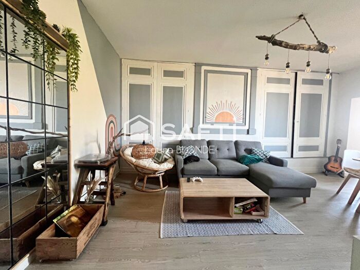 Appartement à vendre - Cousance - 3 pièces - 2 chambres