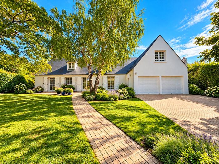 Maison 6 pièces à Ozoir-la-Ferrière, Poirier, Clos de la Vigne, à vendre