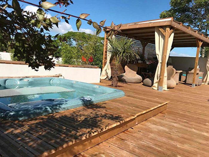 Maison à vendre - Le Grand-Village-Plage - 5 pièces - 4 chambres