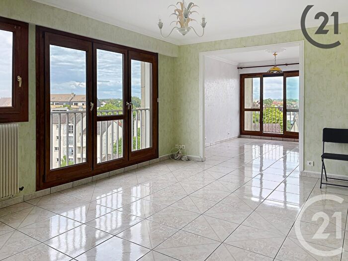 Appartement à vendre - Châlons-en-Champagne, Sud - 3 pièces - 1 chambre