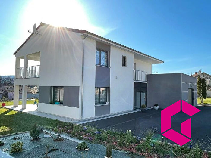 Maison à vendre - Ambert - 7 pièces - 4 chambres