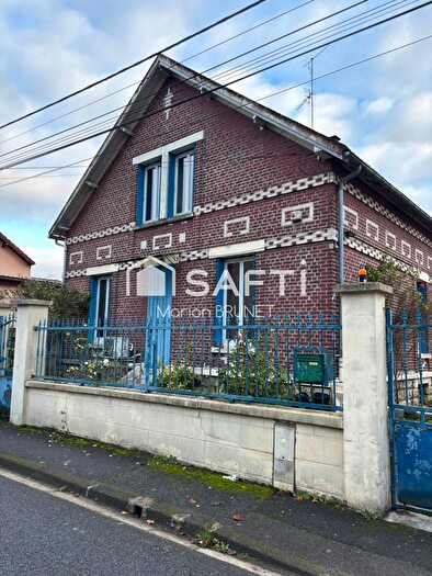 Maison à vendre - Breuil-le-Vert - 9 pièces - 5 chambres