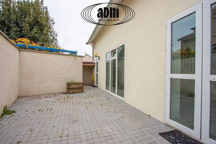 Maison à louer - Meaux - 2 pièces - 1 chambre