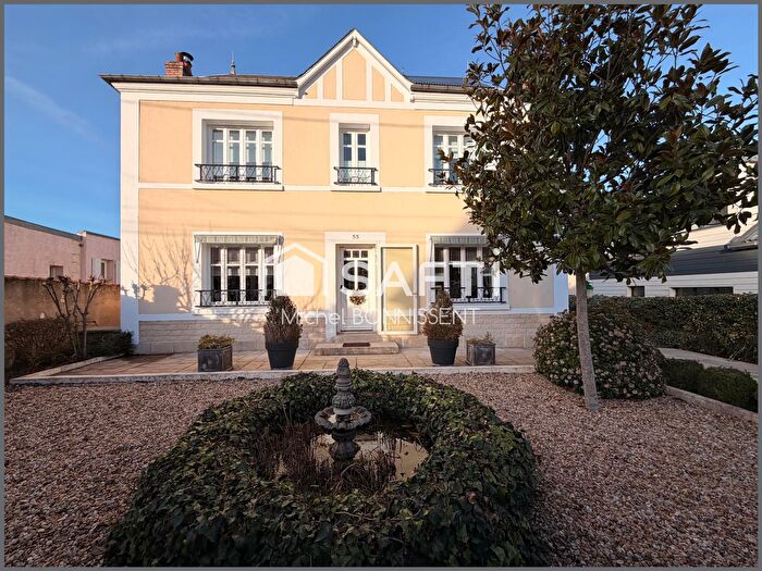 Maison à vendre - Bourges, Centre-ville, Charlet, Lahitolle, Pignoux, Sembat - 6 pièces - 4 chambres