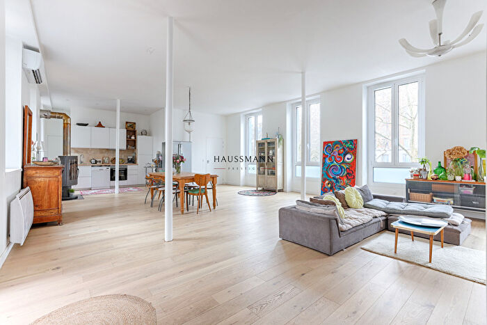 Appartement à vendre - Paris e , Plaine, Lagny - 5 pièces - 3 chambres