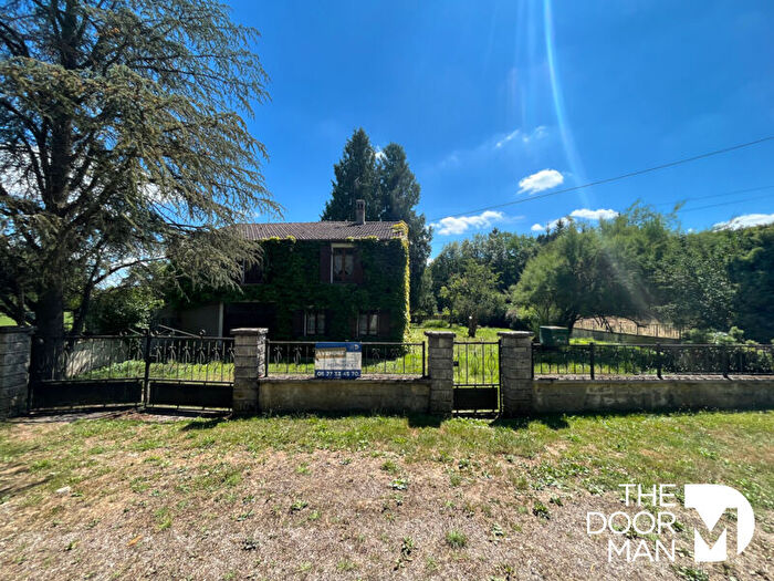 Maison à vendre - Vicq - 6 pièces - 4 chambres