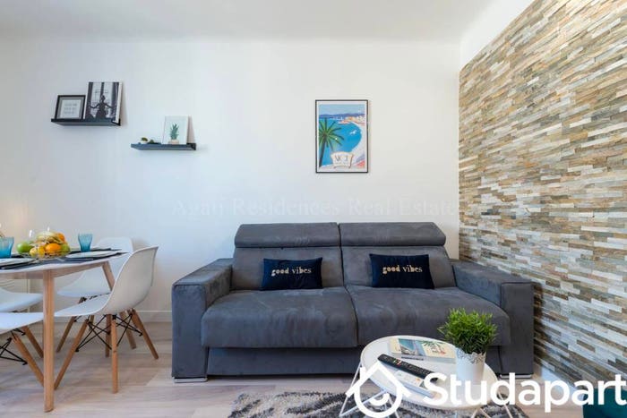 Fleurs-Gambetta, Nice : Appartement 2 pièces à louer
