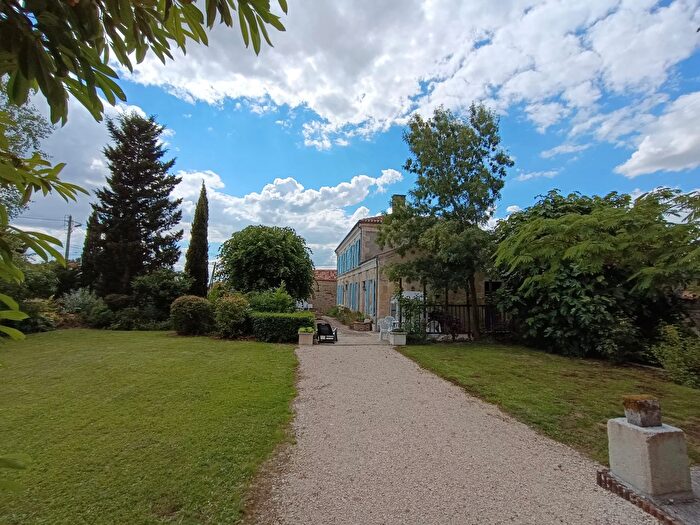 Maison à vendre - Cressé - 8 pièces - 5 chambres