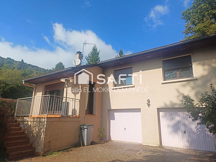 Maison à vendre - Bellignat - 6 pièces - 3 chambres