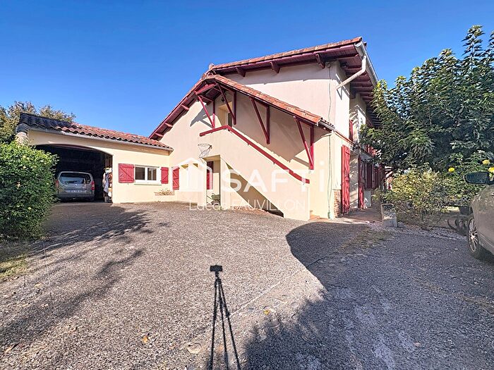 Maison à vendre - Montesquieu-Volvestre - 10 pièces - 7 chambres