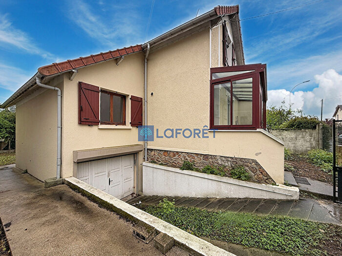 Maison à vendre - Savigny-sur-Orge, Côteau - 4 pièces - 3 chambres