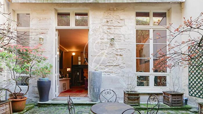 Appartement à vendre - Paris e , Enfants Rouges, Bretagne - 4 pièces - 1 chambre