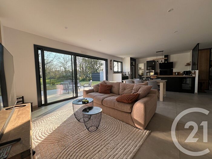 Maison à vendre - Sallertaine - 4 pièces - 3 chambres