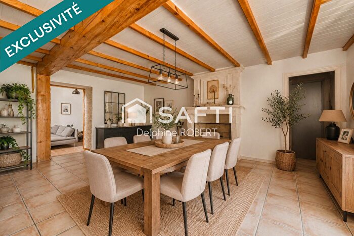 Montpellier-de-Médillan : Maison 5 pièces à vendre