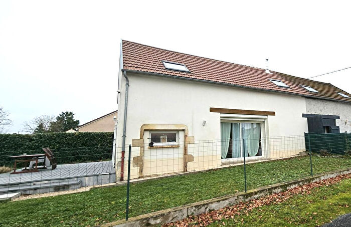 Maison à vendre - Vendat - 4 pièces - 3 chambres