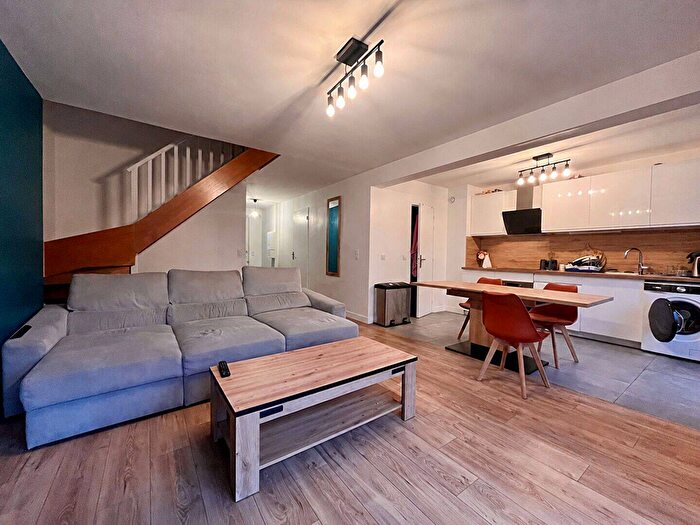 Gibauderie, Poitiers : Maison 6 pièces à louer