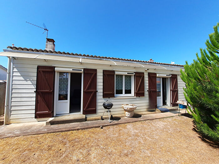 Maison à vendre - LAiguillon-sur-Mer - 3 pièces - 2 chambres