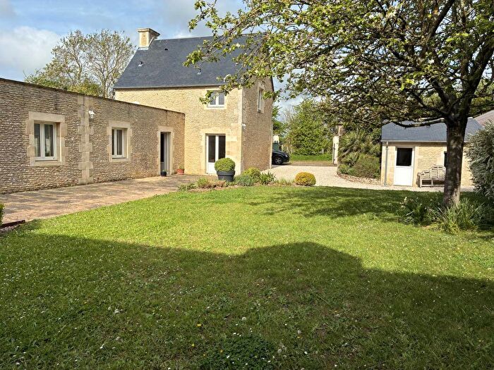 Saint-Contest : Maison 8 pièces à louer