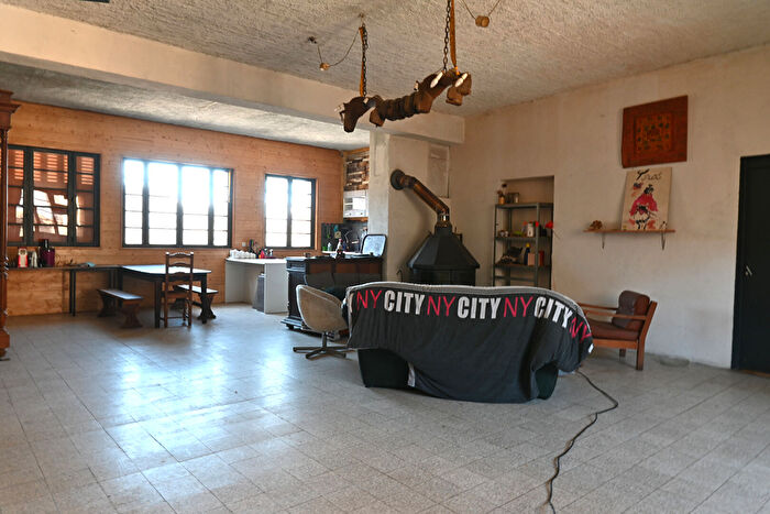 Maison à vendre - Planès - 6 pièces - 4 chambres