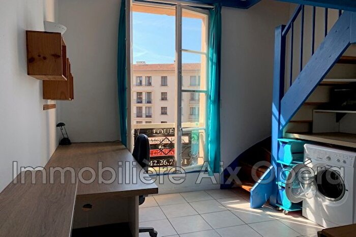 Appartement à louer - Aix-en-Provence, Centre-ville - 2 pièces - 1 chambre