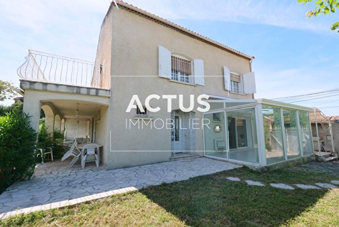 Maison 4 pièces à Salon-de-Provence, Pilon Blanc, à vendre