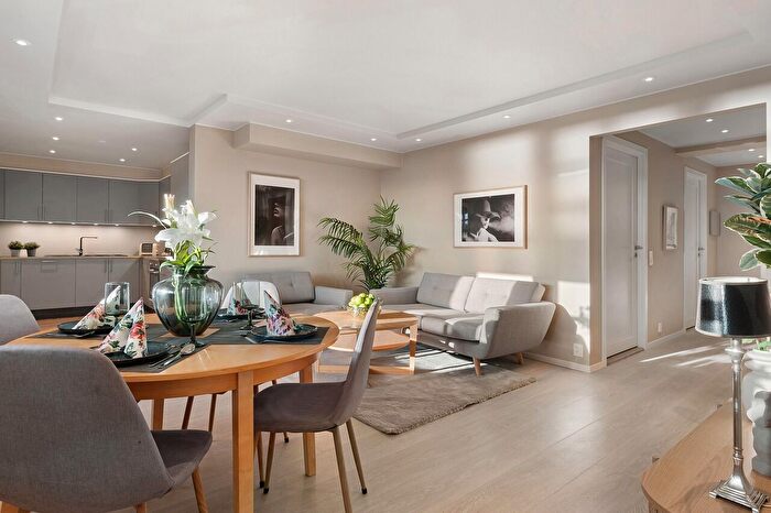 Montrouge, Haut-Mesnil Grand Sud : Appartement 3 pièces à vendre