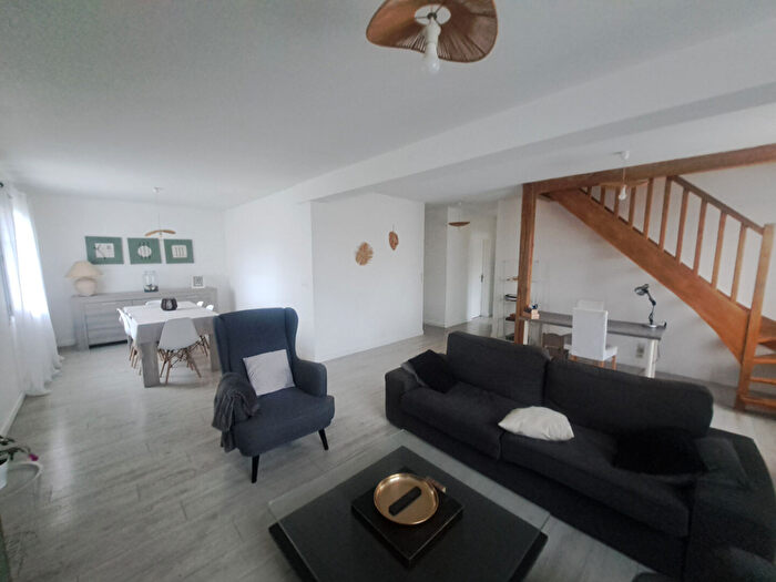 Maison à vendre - Crosmières - 6 pièces - 5 chambres