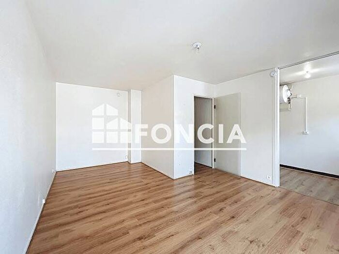 Appartement à louer - Aurence-Corgnac-Cité Universitaire, Limoges - 1 pièce