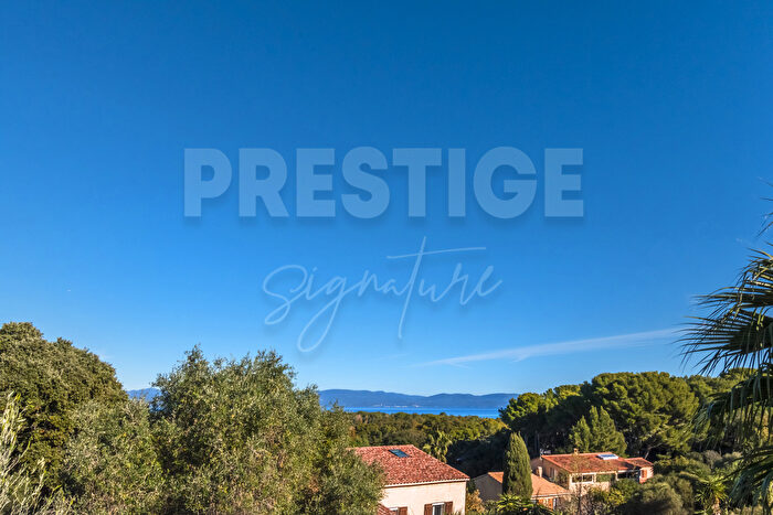 Maison à vendre - Hyères, Giens - 5 pièces - 3 chambres