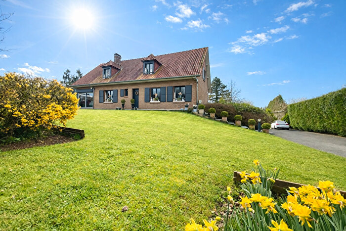 Maison à vendre - Gennes-Ivergny - 12 pièces - 5 chambres