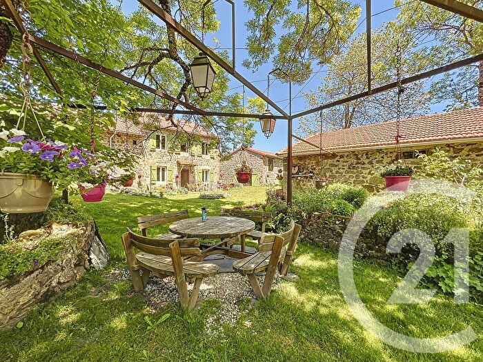 Maison à vendre - Montregard - 10 pièces - 5 chambres