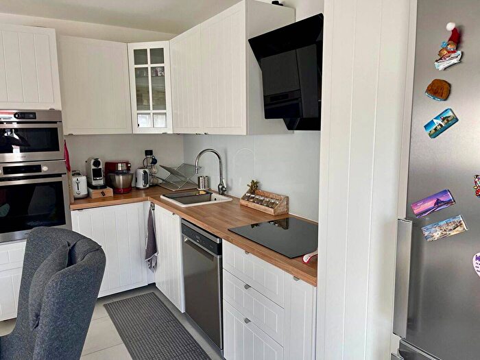 Appartement 3 pièces à Belle Croix, Ozoir-la-Ferrière, à louer