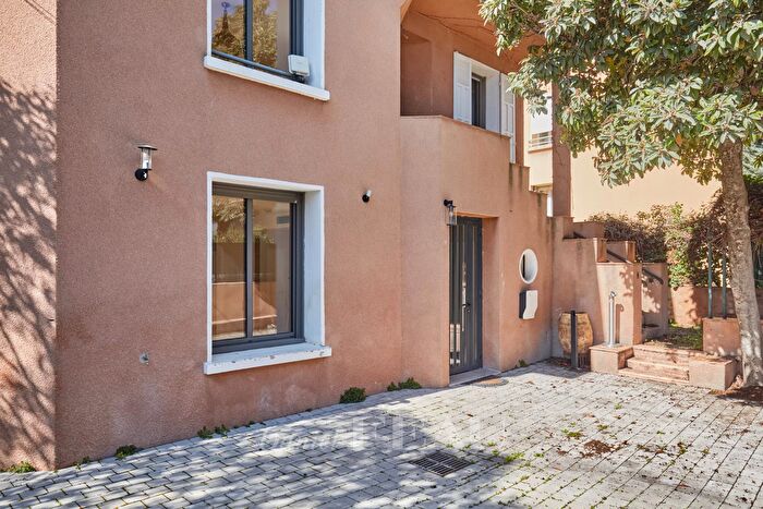 Maison à vendre - Aix-en-Provence, Centre-ville - 5 pièces - 4 chambres