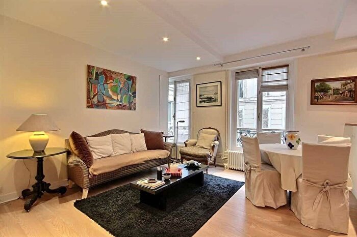 Appartement à louer - Chaillot, Paris ème arrondissement - 1 pièce