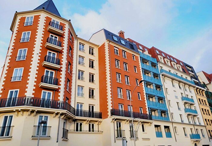 Appartement à louer - Zone Activité Coudray Paris Nord, Le Blanc-Mesnil - 2 pièces - 1 chambre