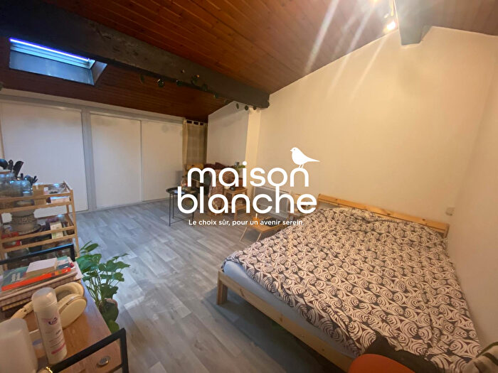 Appartement à louer - Bordeaux, Saint-Genès - 1 pièce